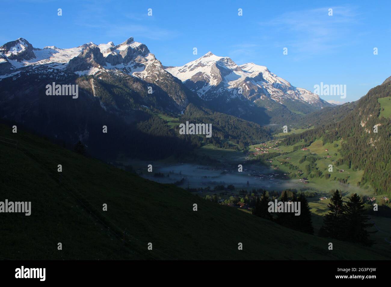 Village Gsteig bei Gstaad in the early morning Stock Photo - Alamy