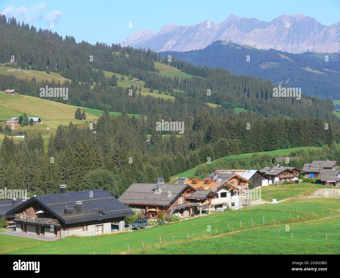 Alp valleys hi-res stock photography and images - Alamy