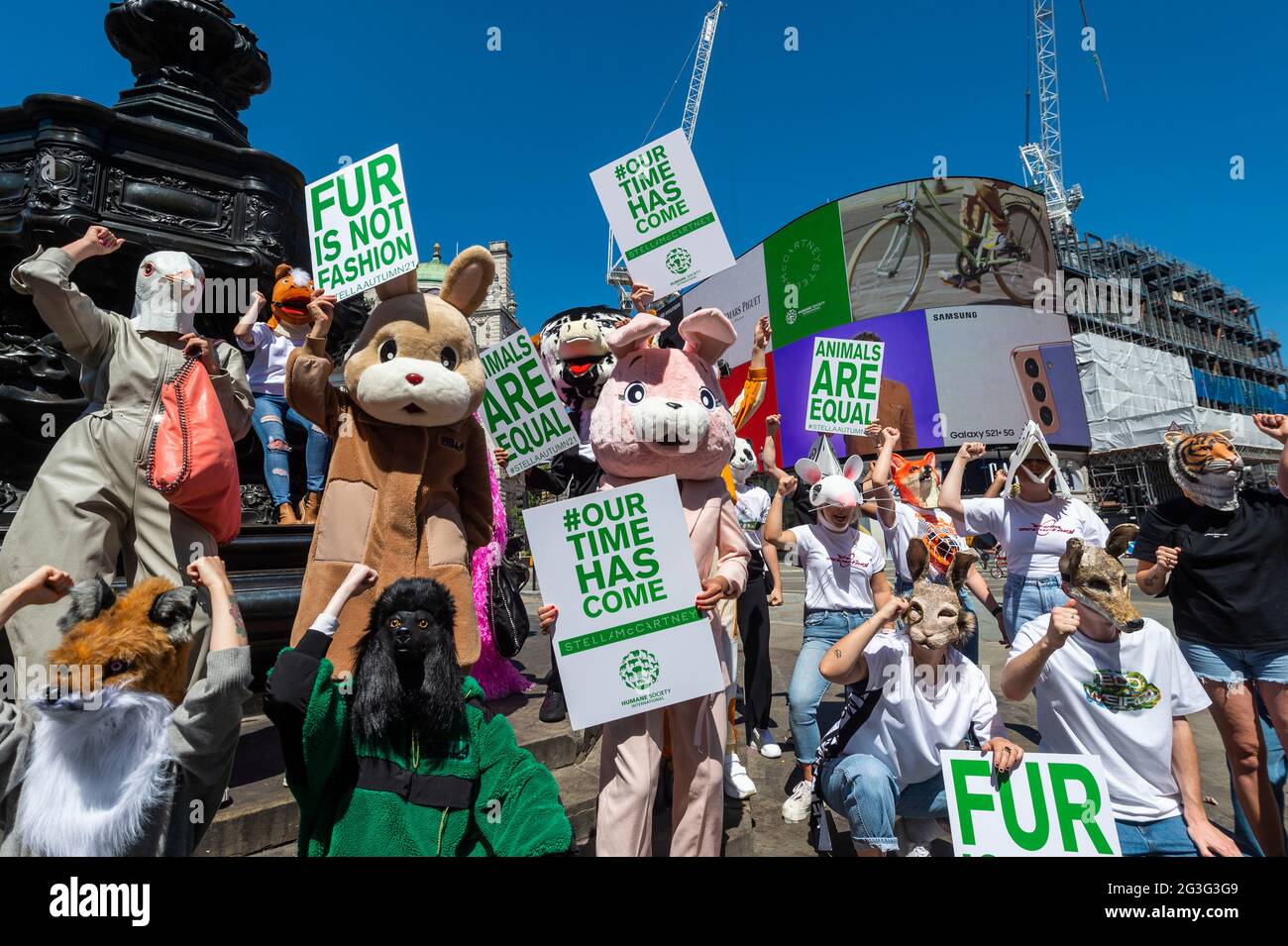 London, UK. 16 June 2021. People wearing animal costumes at an anti ...