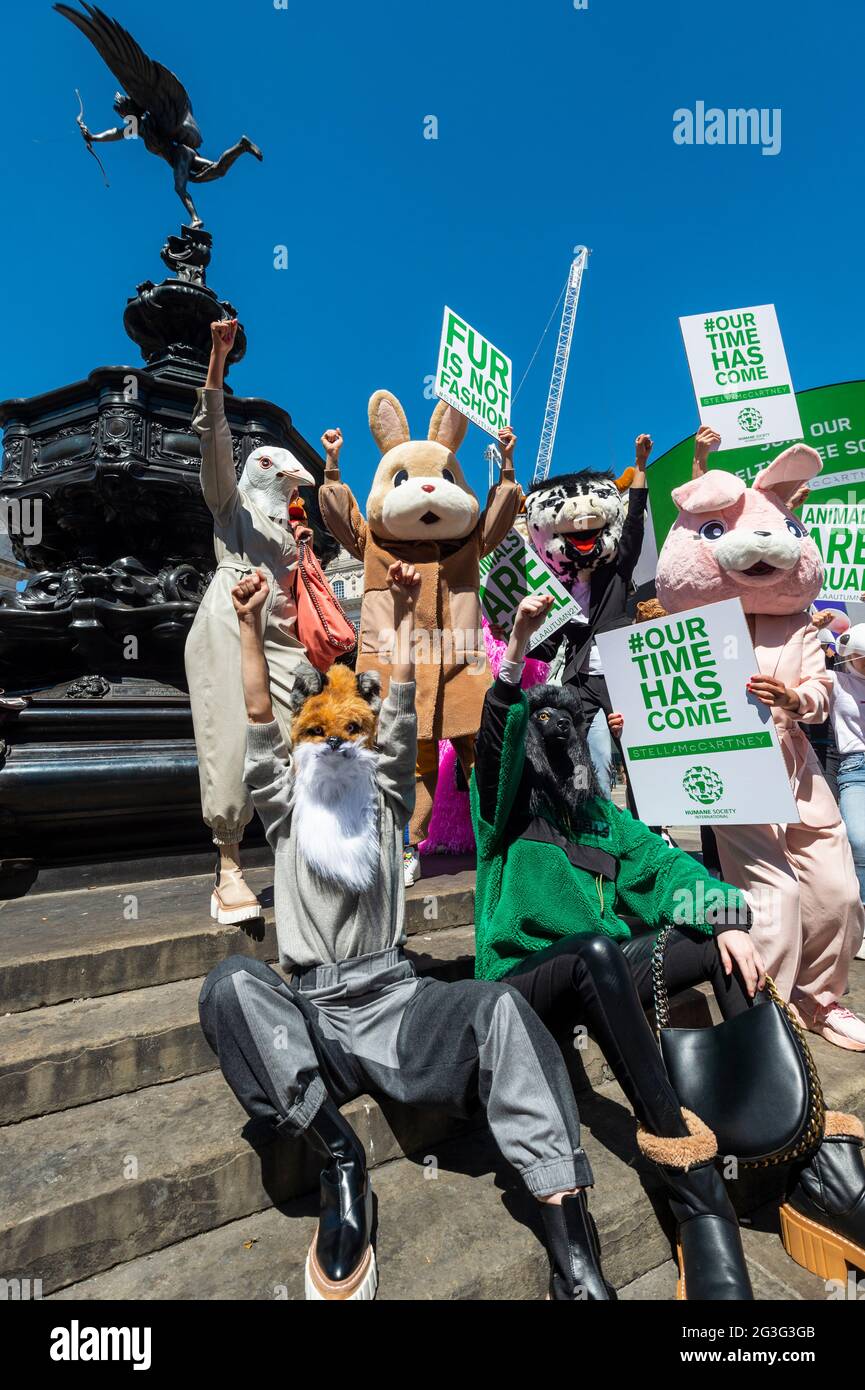 London, UK. 16 June 2021. People wearing animal costumes at an anti ...