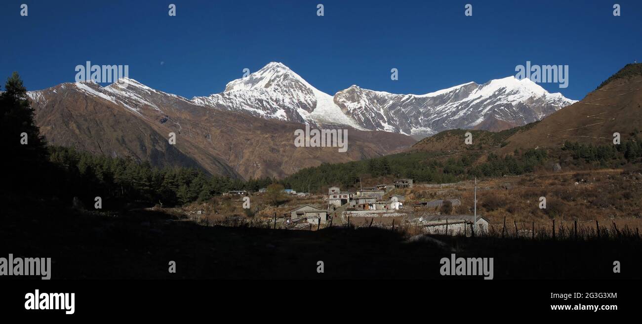 Tukuche village nepal hi-res stock photography and images - Alamy