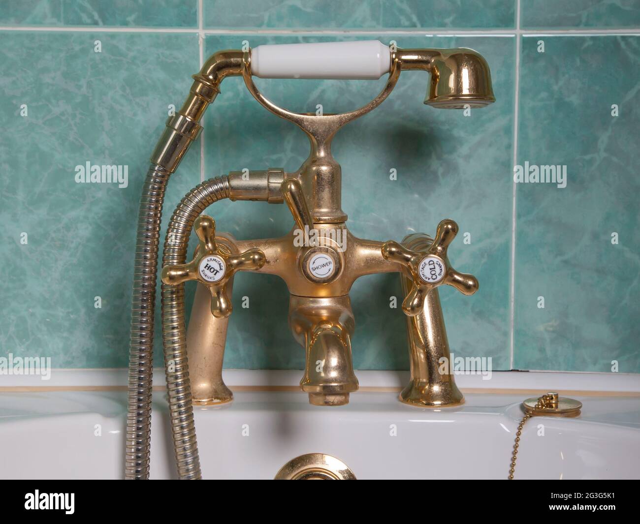 Vintage bath taps Stock Photo - Alamy