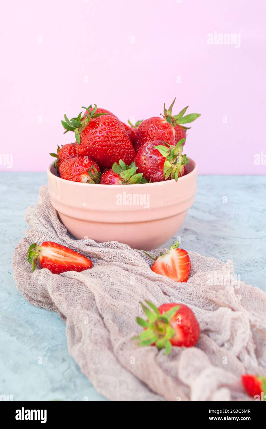 Fresh whole cut strawberries hi-res stock photography and images - Alamy