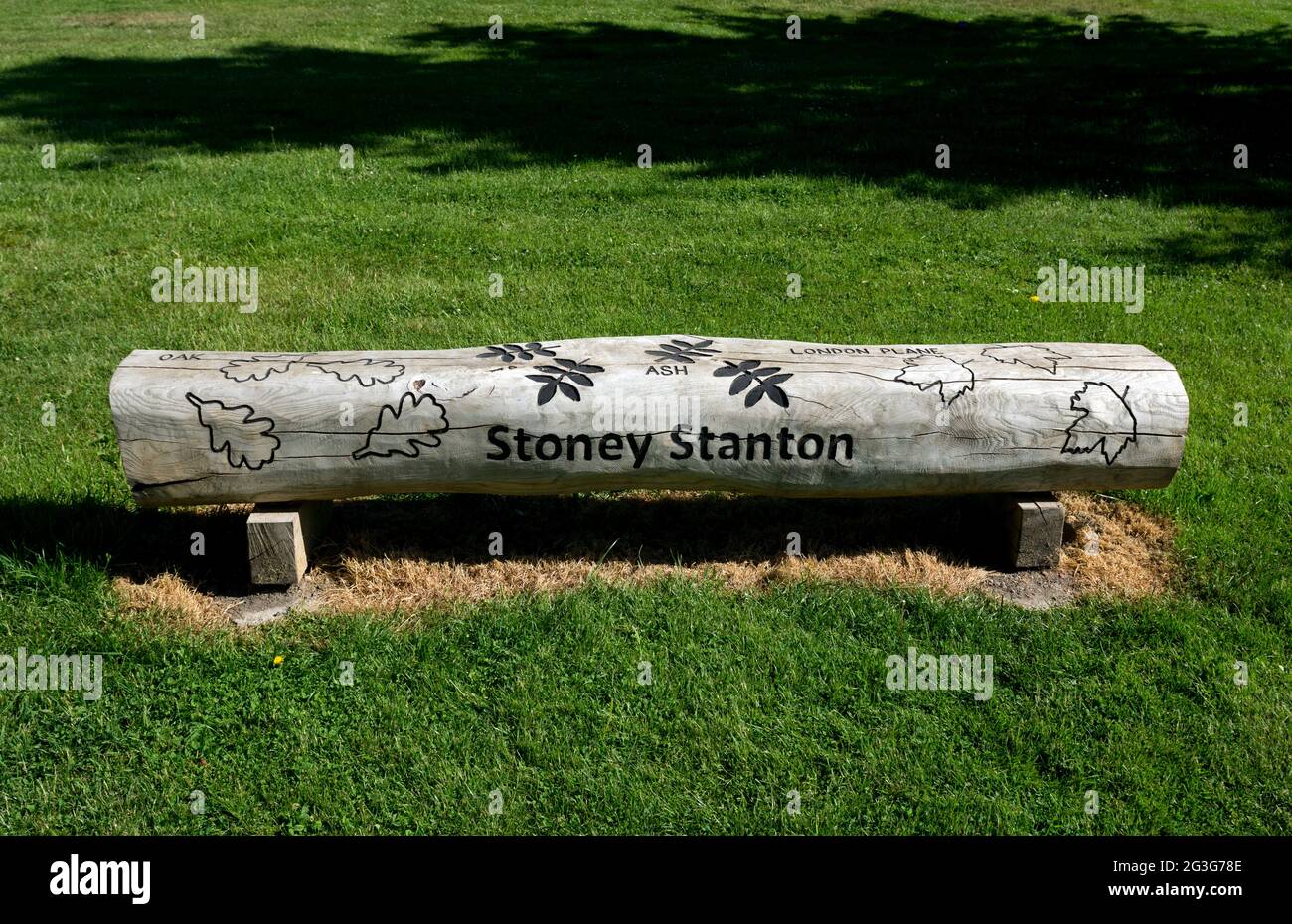 Bench name hi-res stock photography and images - Alamy