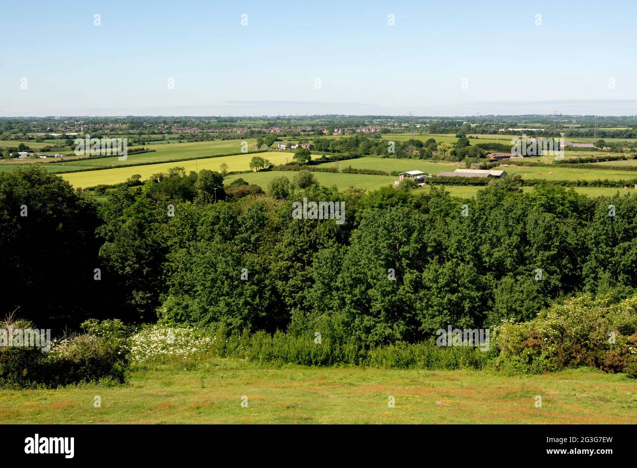 A view in summer from Croft Hill, Leicestershire, England, UK Stock ...