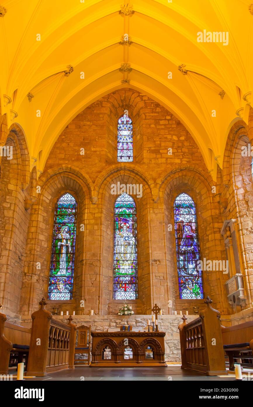 Dome of small Scottish cathedral Stock Photo - Alamy