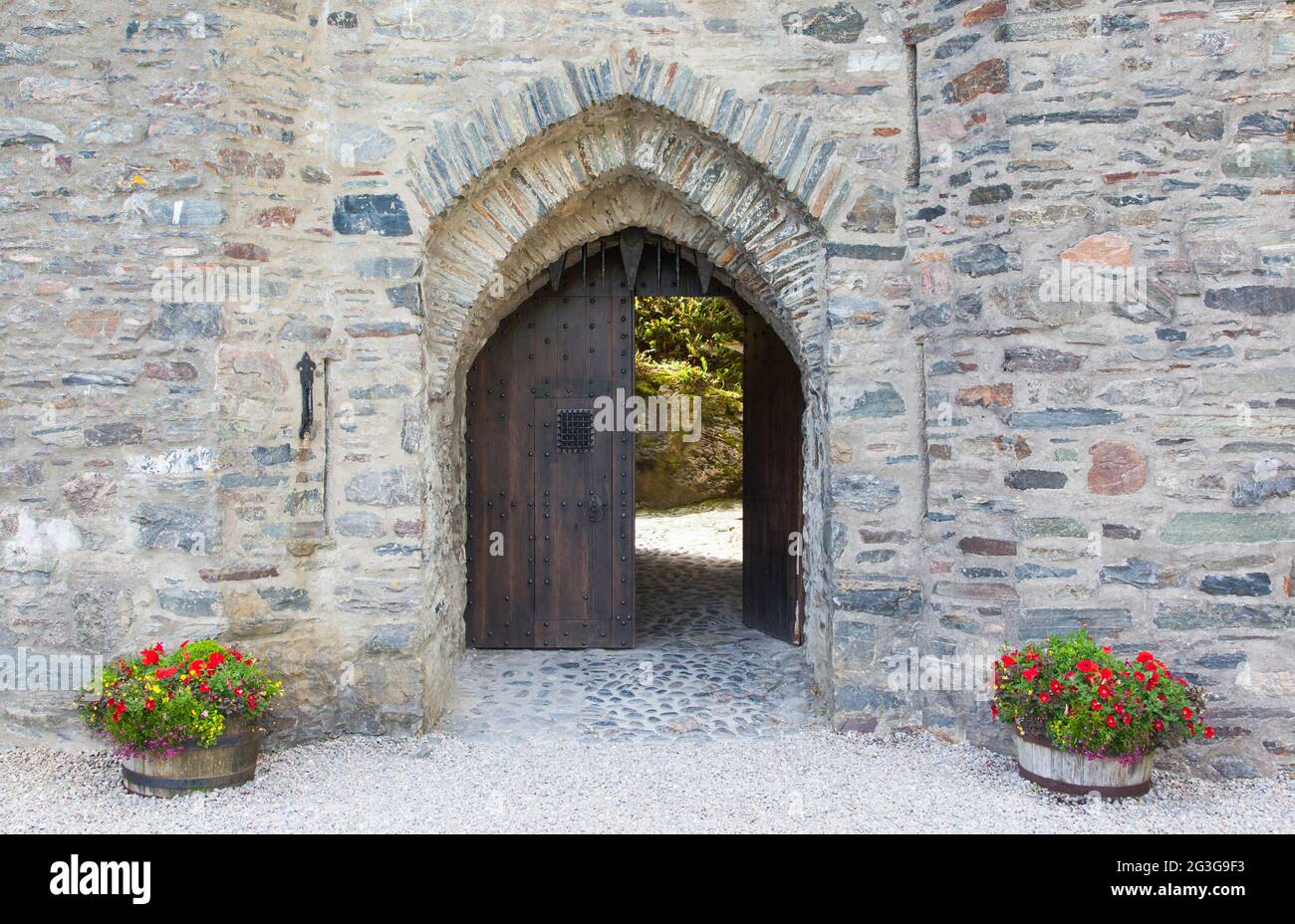 Gate of an old medieval castle Stock Photo - Alamy