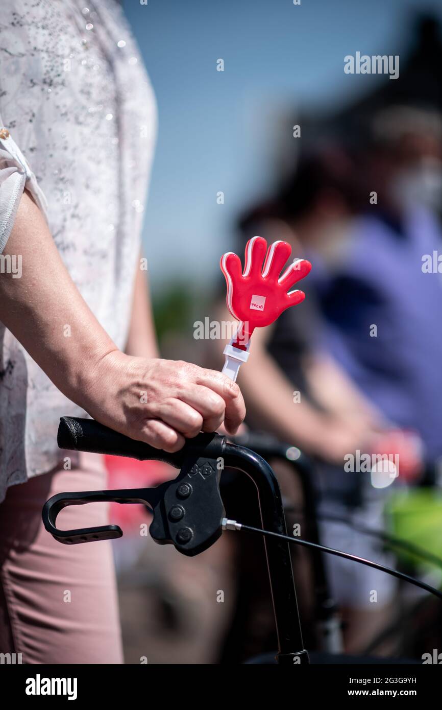 Hand take form hi-res stock photography and images - Alamy