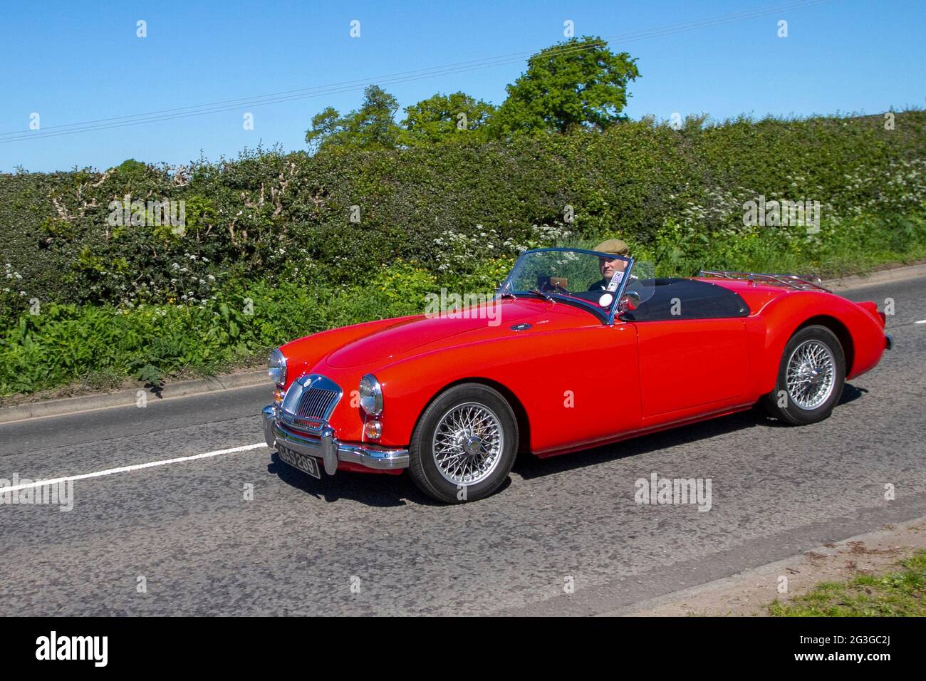 Sportscar convertible motors hi-res stock photography and images - Alamy