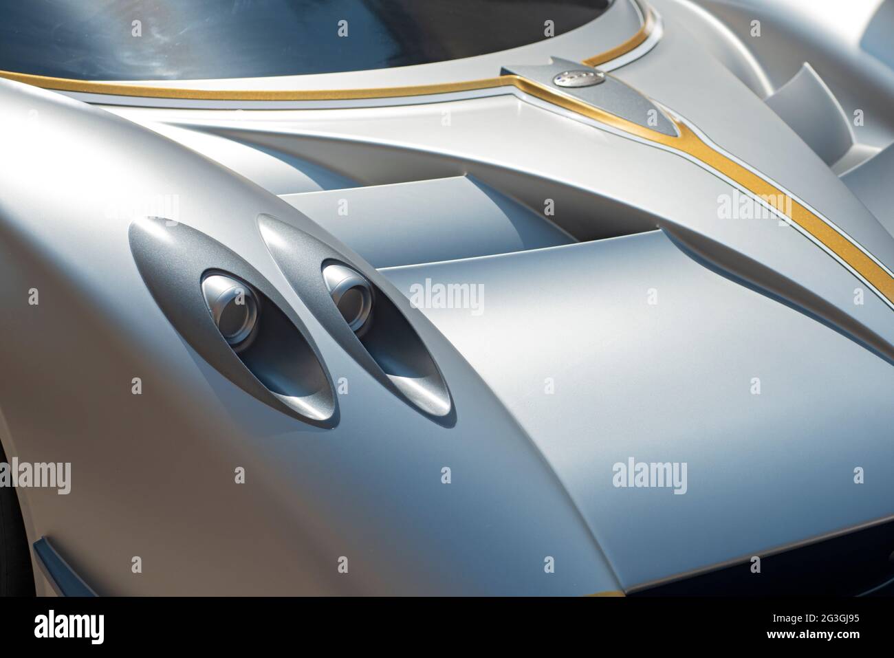 Pagani huayra r hi-res stock photography and images - Alamy