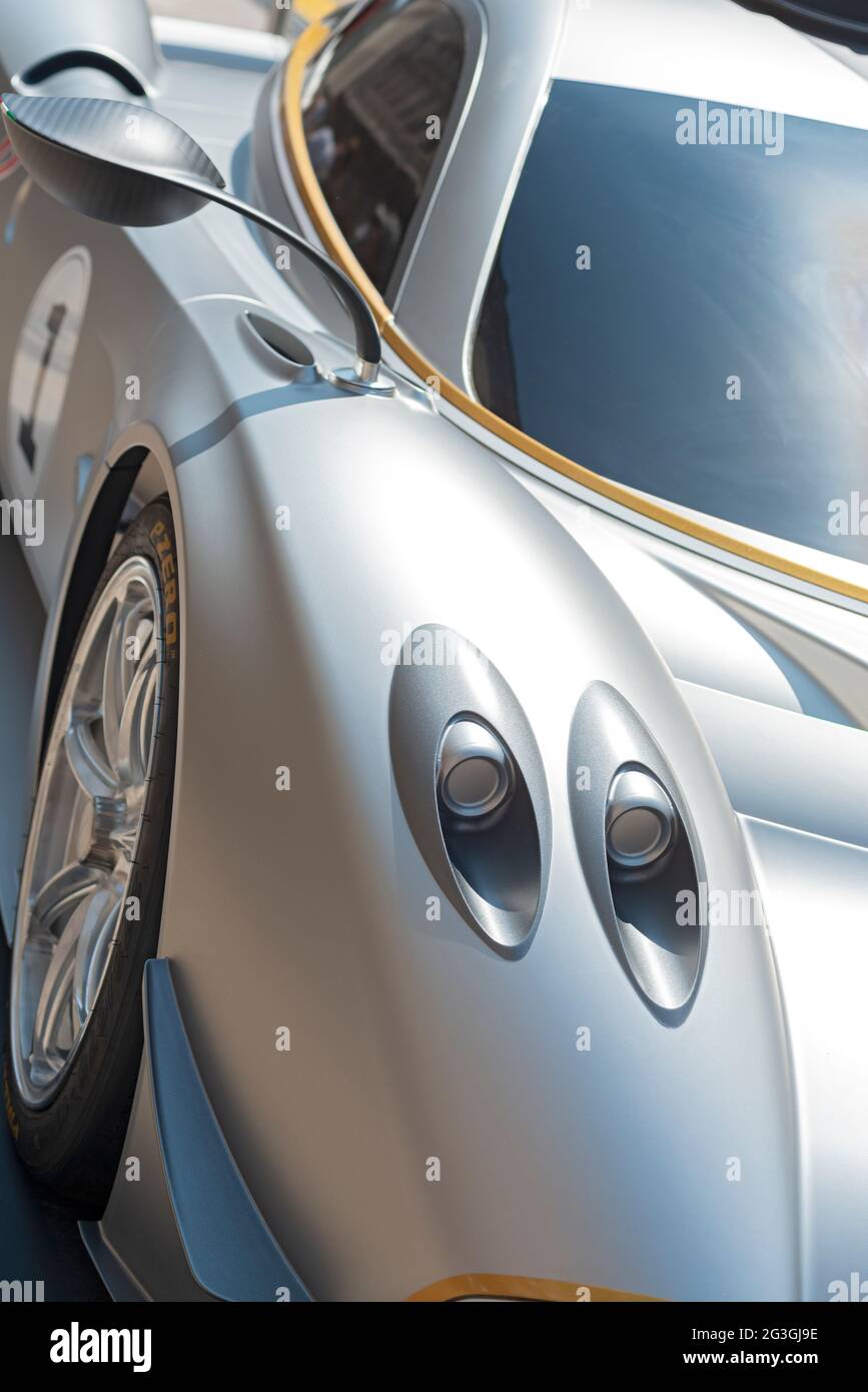 Pagani huayra r hi-res stock photography and images - Alamy