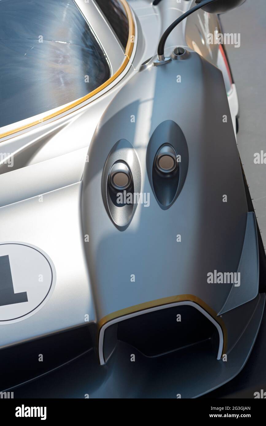 Pagani huayra r hi-res stock photography and images - Alamy