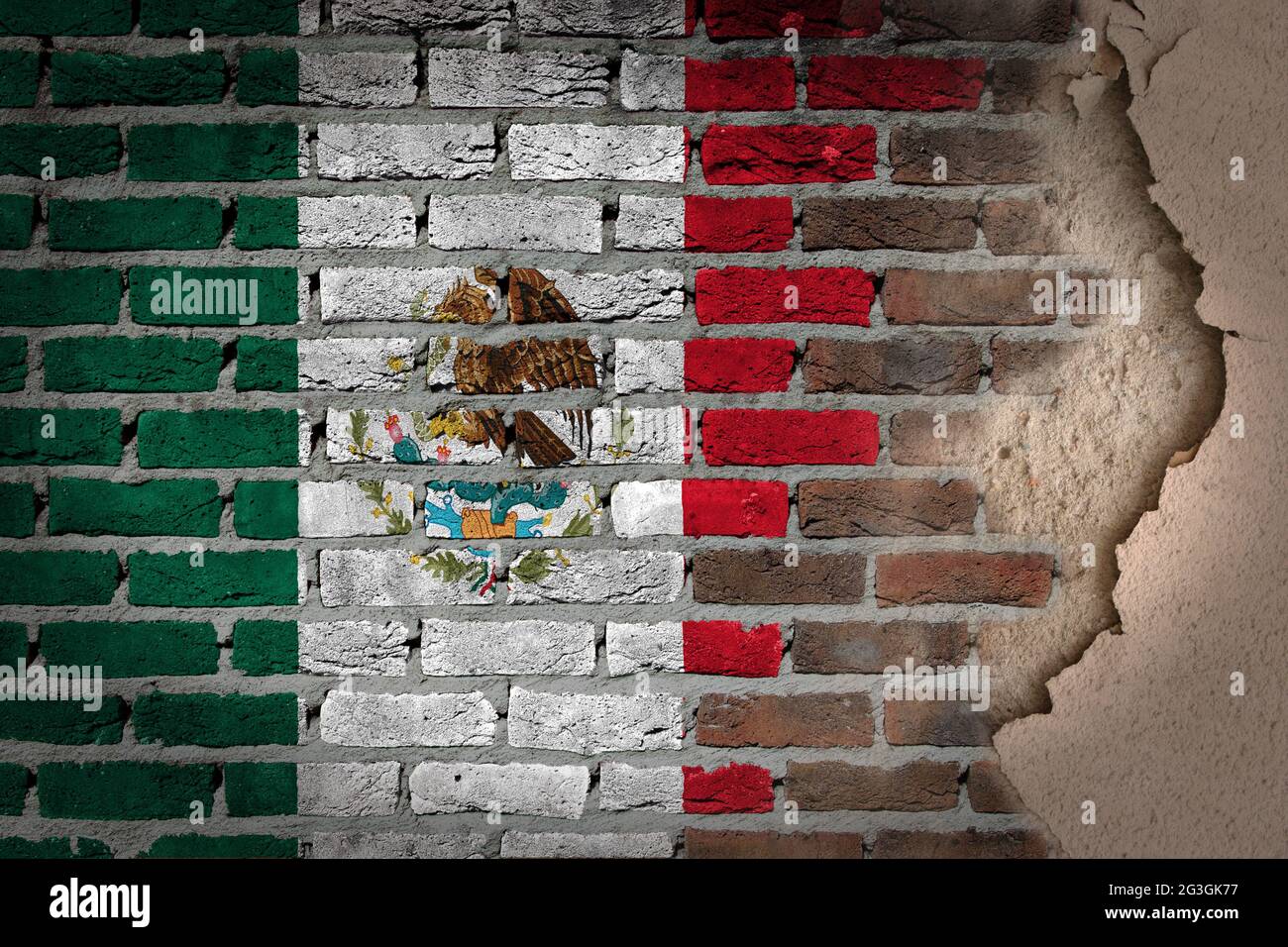 Dark brick wall with plaster - Mexico Stock Photo - Alamy