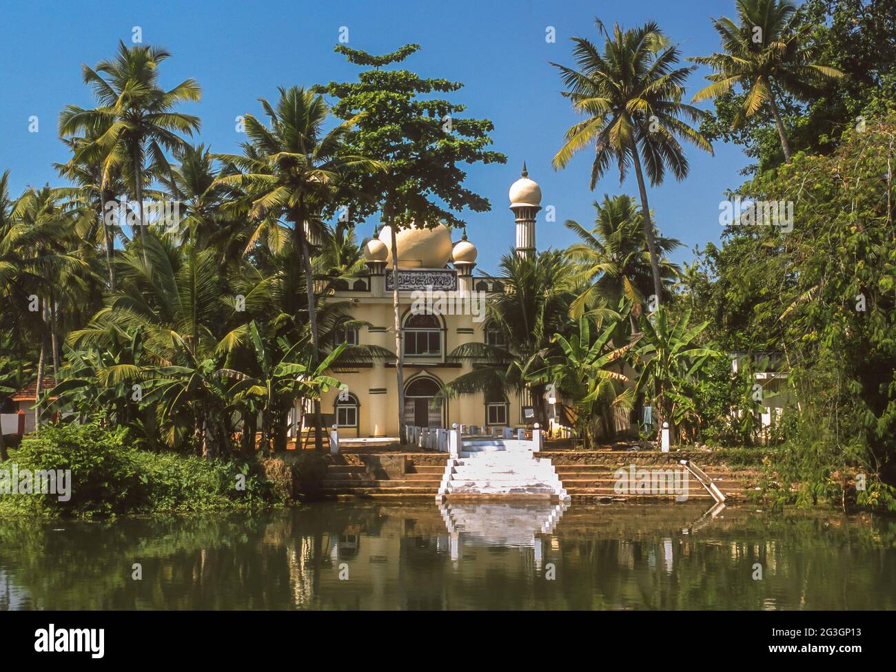 KERALA, INDIA - Mosque at water's edge on Backwaters canal Stock Photo ...