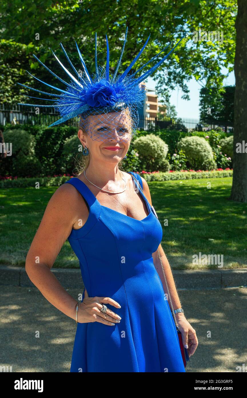 Ascot, Berkshire, UK. 16th June, 2021. Milliner Viv Jenner. Racegoers ...