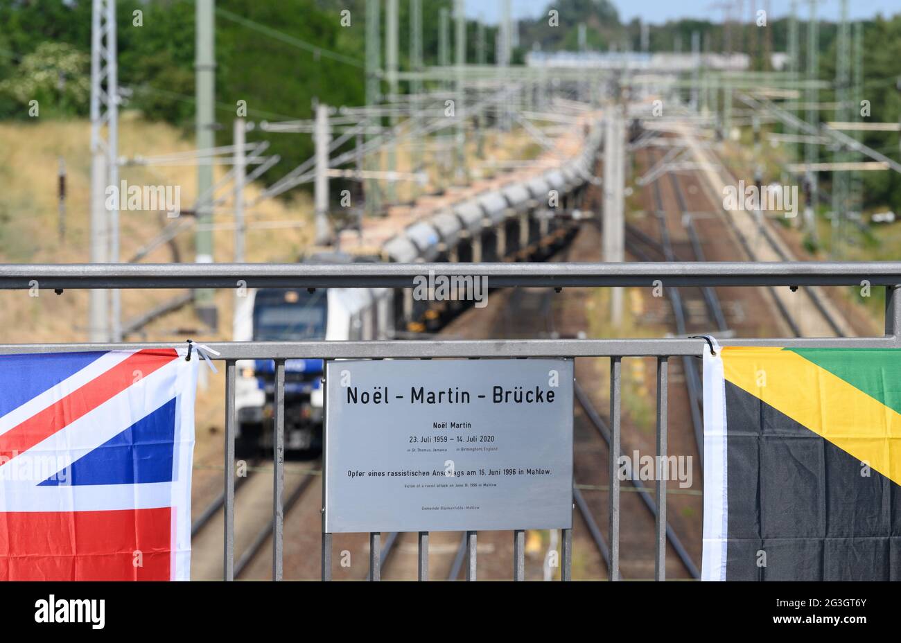 Blankenfelde Mahlow, Germany. 16th June, 2021. A memorial plaque as ...