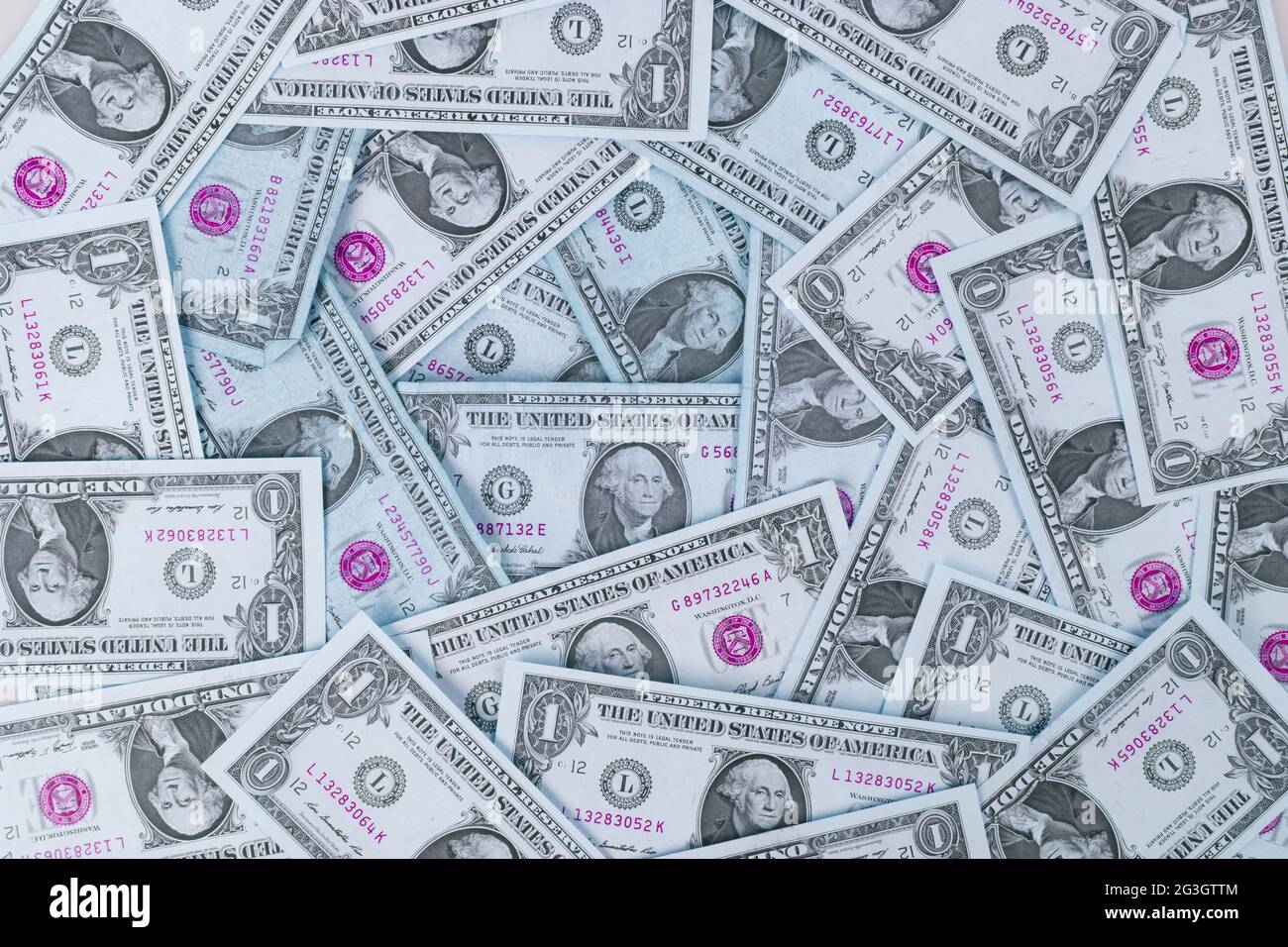 Seamlessly tileable and repeatable 1 dollar bills Stock Photo - Alamy