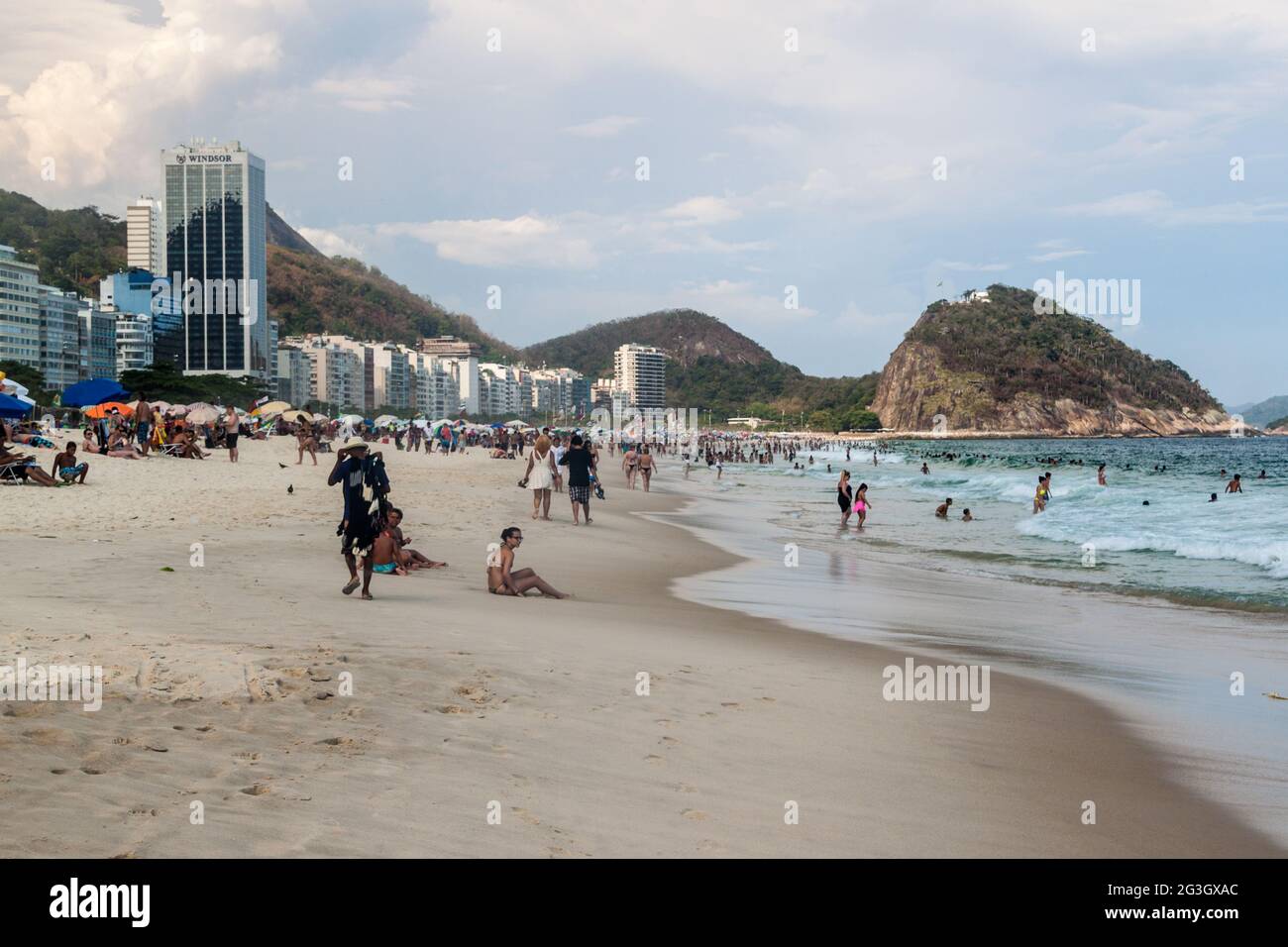 RIO DE JANEIRO, BRAZIL - JANUARY 27, 2015: People enjoy the famous ...