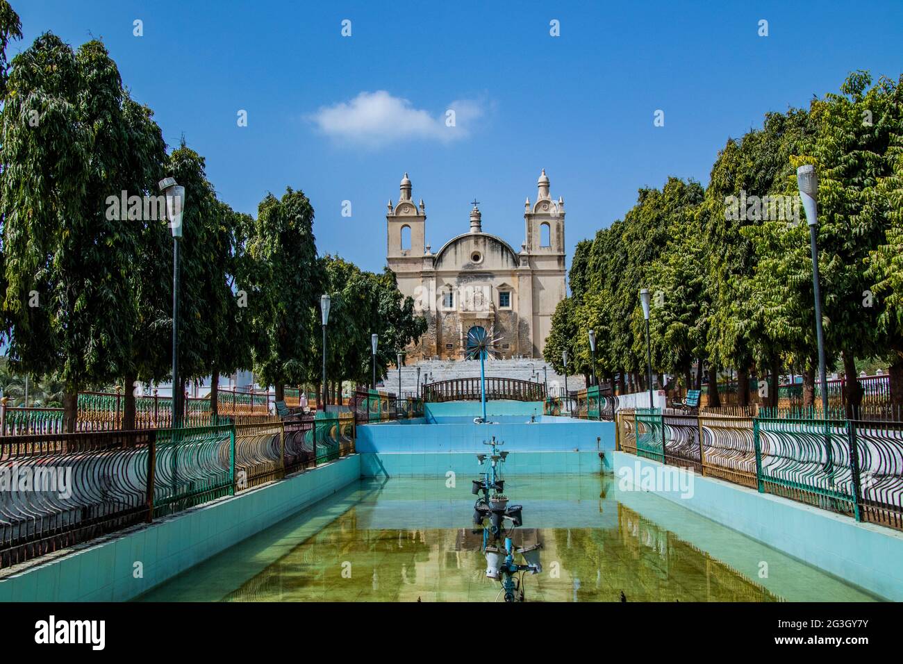 Diu temple hi-res stock photography and images - Alamy
