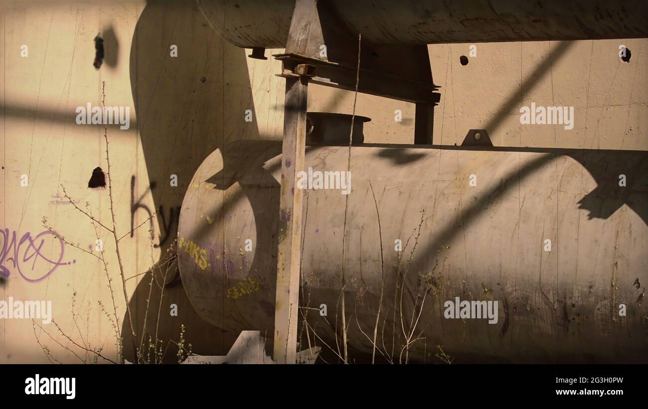 Storage tank collapse hi-res stock photography and images - Alamy