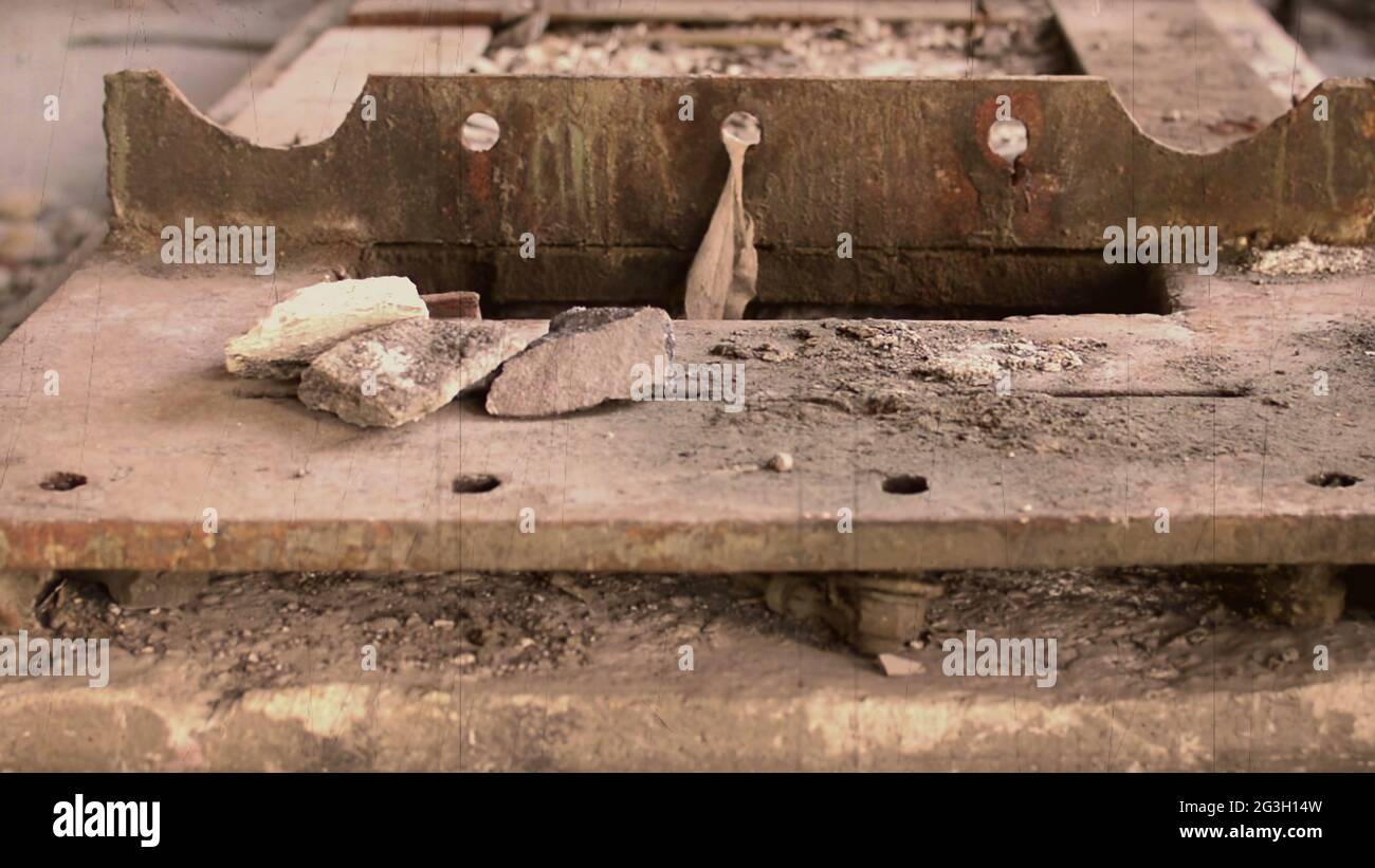 Ruined old oil tanks holder hi-res stock photography and images - Alamy