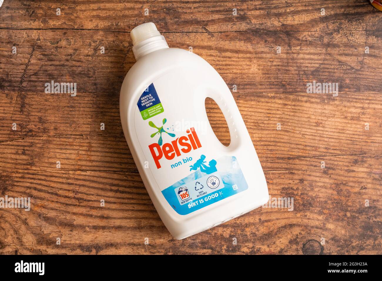 Persil Laundry Detergent High Resolution Stock Photography and Images ...