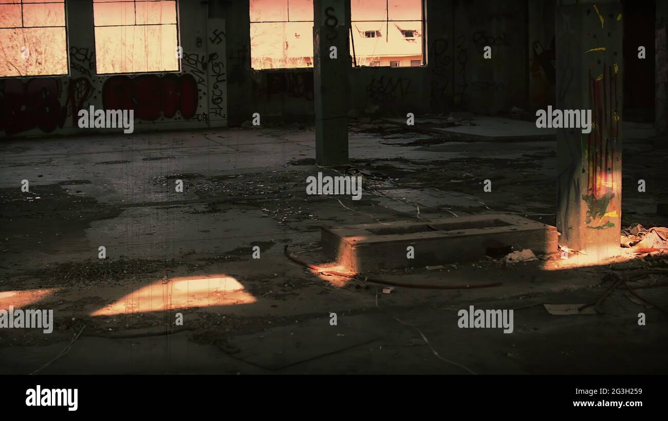 Ruined Old Building Destroyed And Abandoned Stock Photo - Alamy