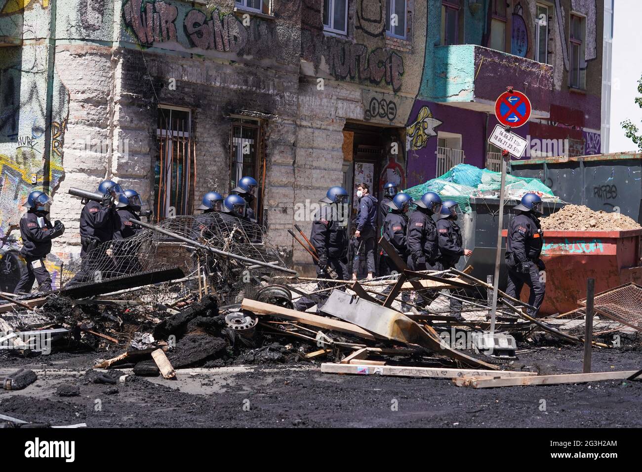 Berlin, Germany. 16th June, 2021. Police officers walk along Rigaer ...
