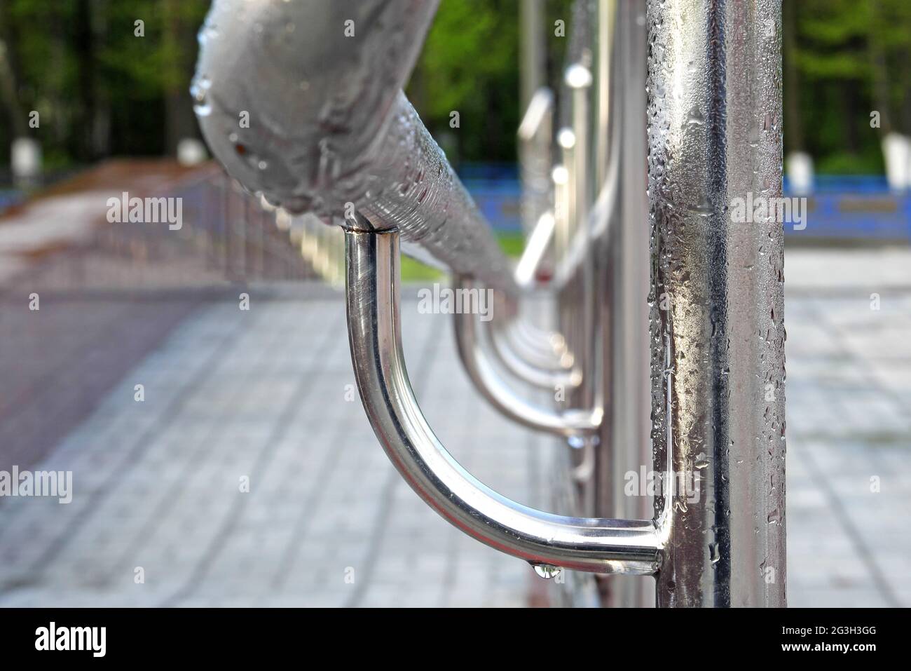Stainless steel handrail hi-res stock photography and images - Alamy