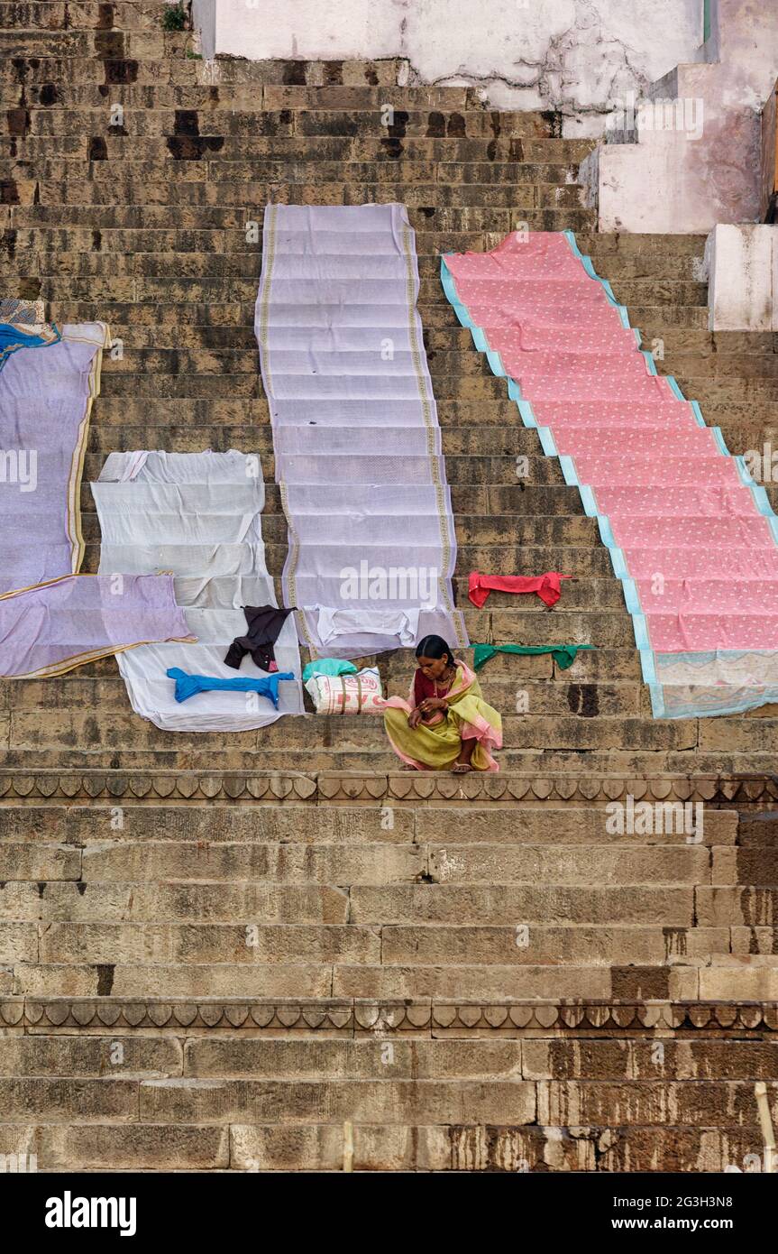 Washing drying along steep steps on the Ghats of Varanasi, Uttar ...