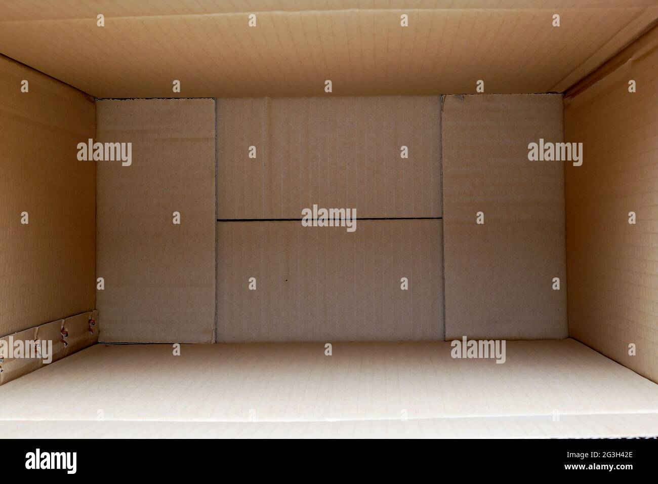 top view of deep empty cardboard box Stock Photo - Alamy