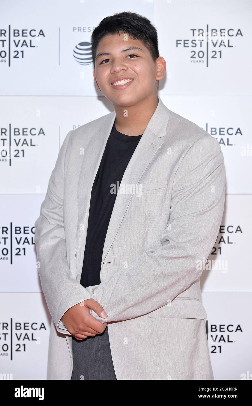 New York CITY - JUNE 15: Lane Factor attends the Tribeca Festival ...