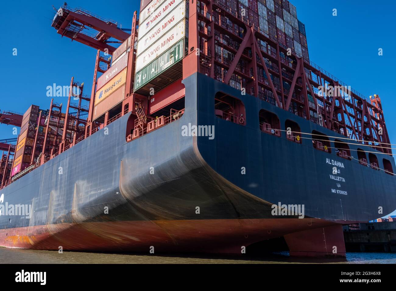 Germany, Hamburg, Port of Hamburg. April 1st 2019. Freight ships in ...