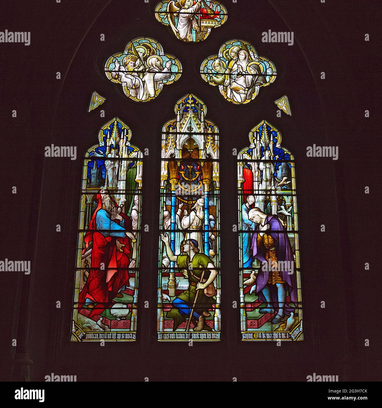 Medieval stained glass images hi-res stock photography and images - Alamy