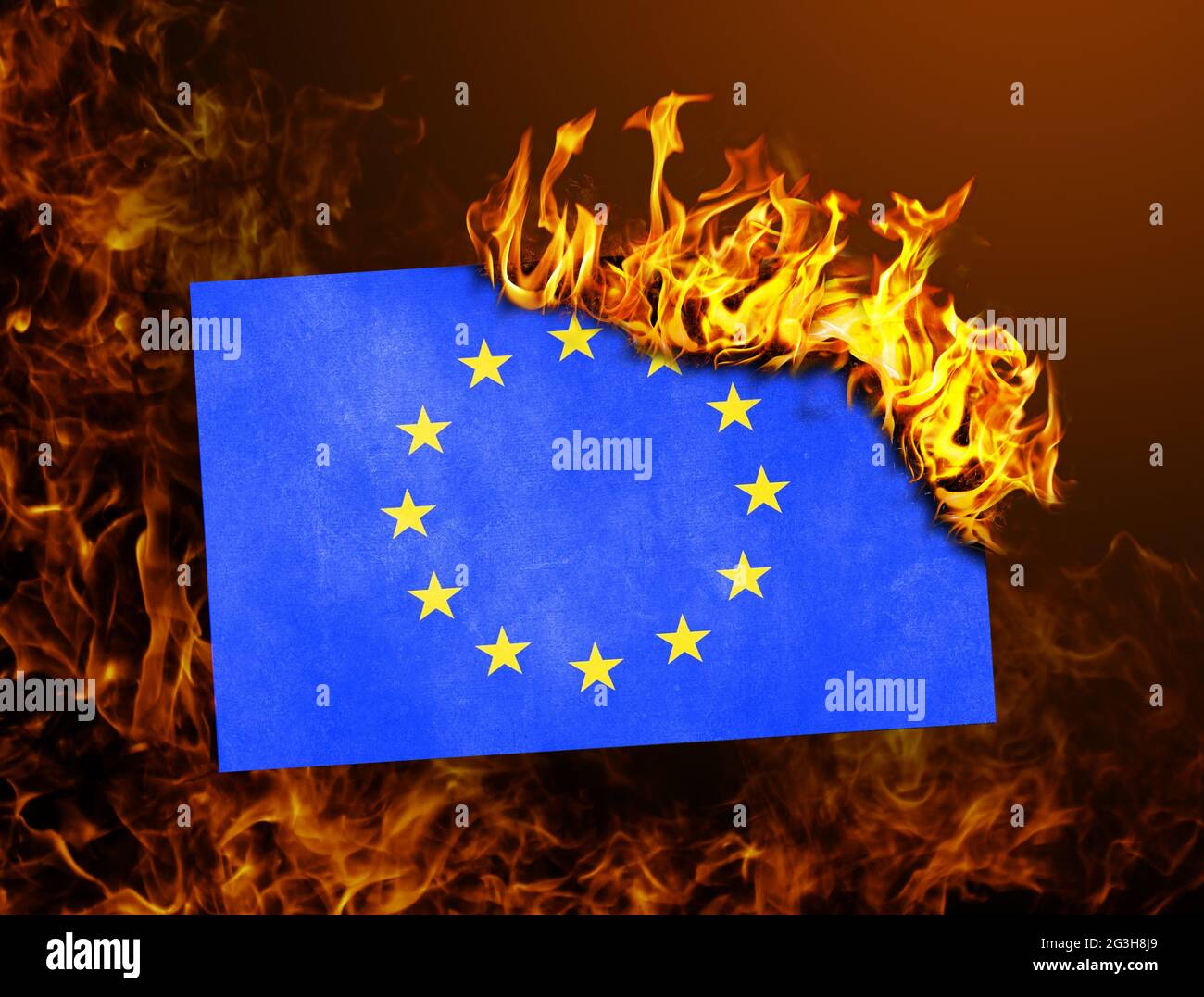 Flag burning - European Union Stock Photo - Alamy
