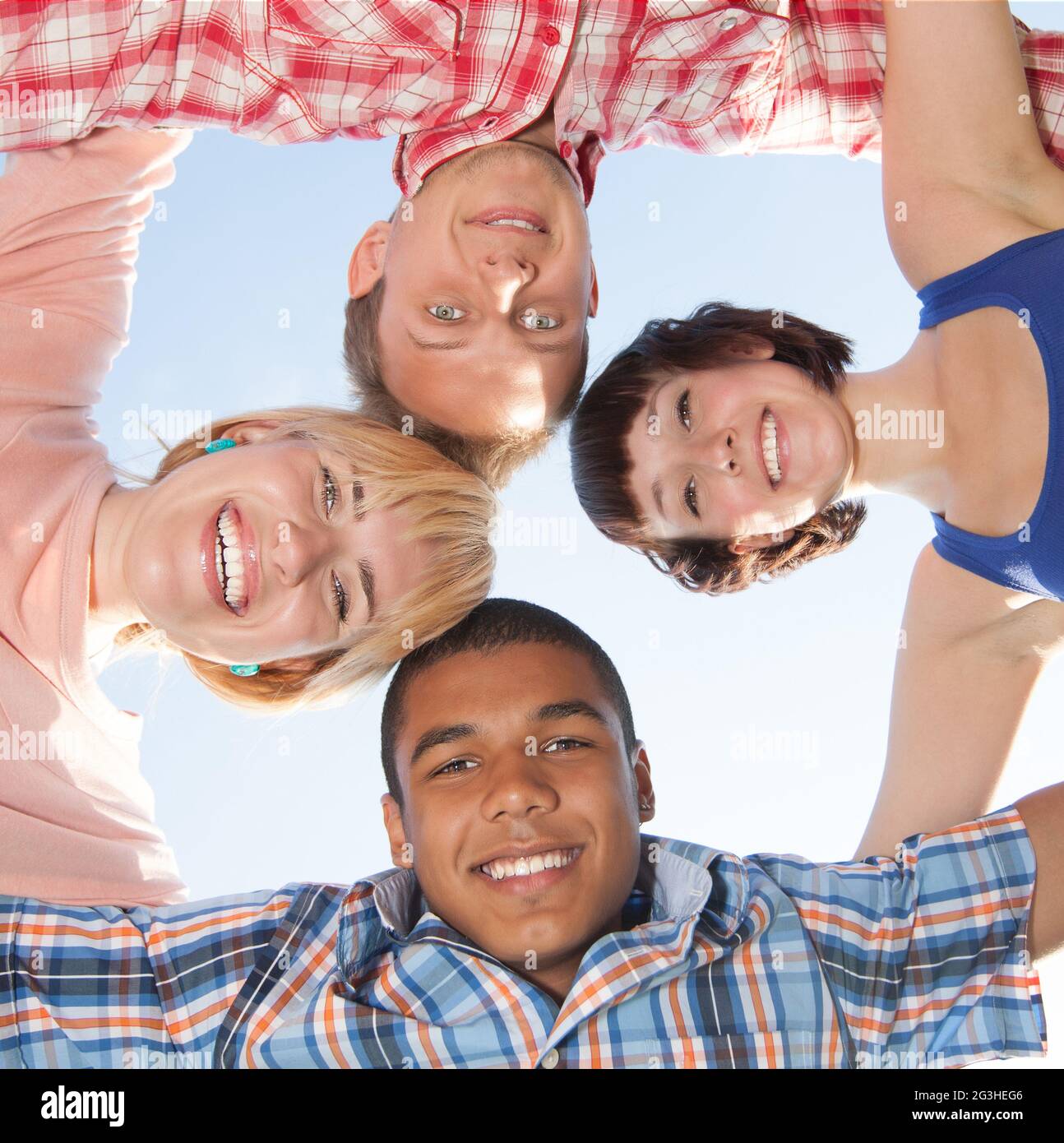 Sky and people hi-res stock photography and images - Alamy