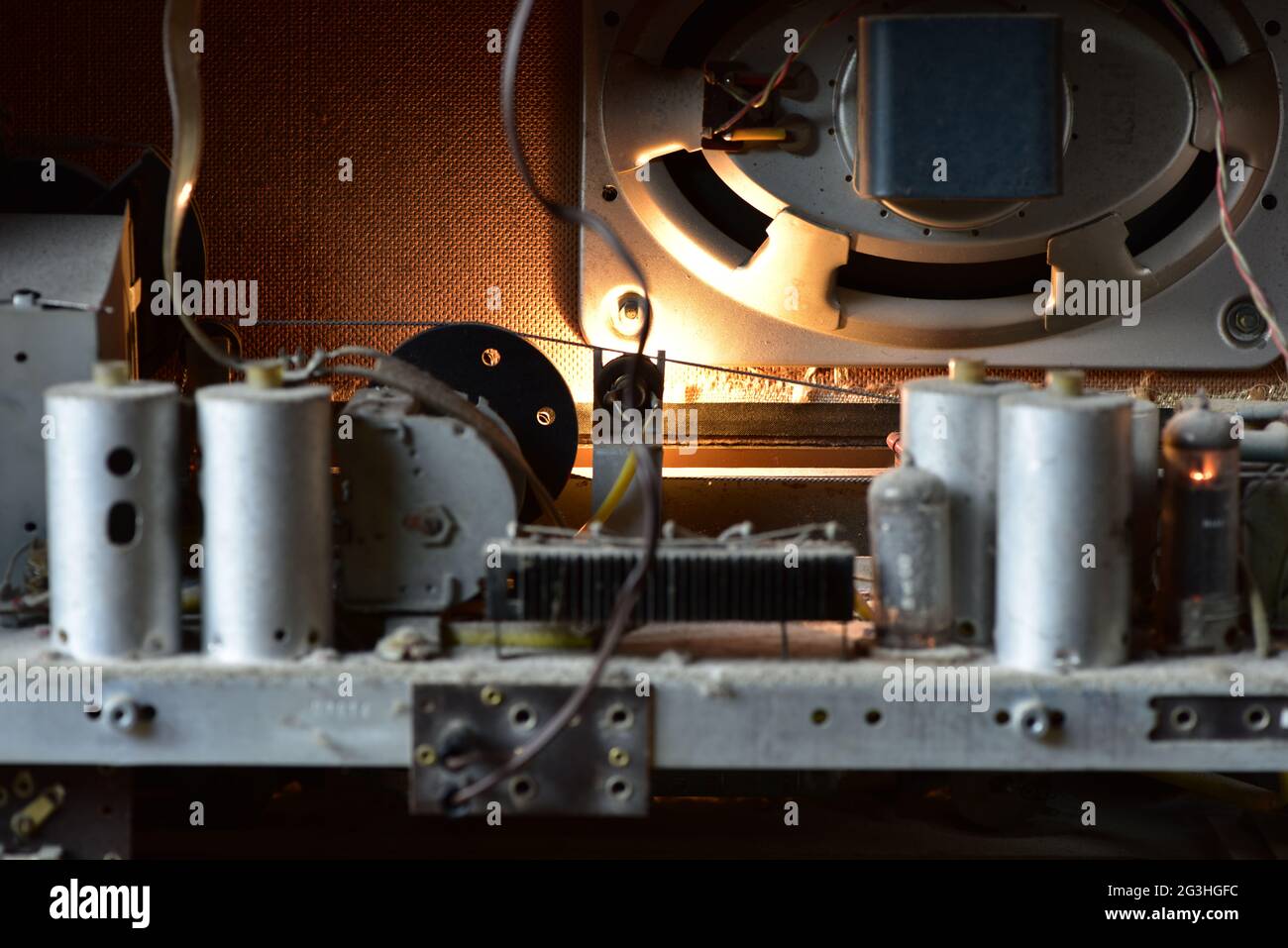 Tube radio hi-res stock photography and images - Alamy