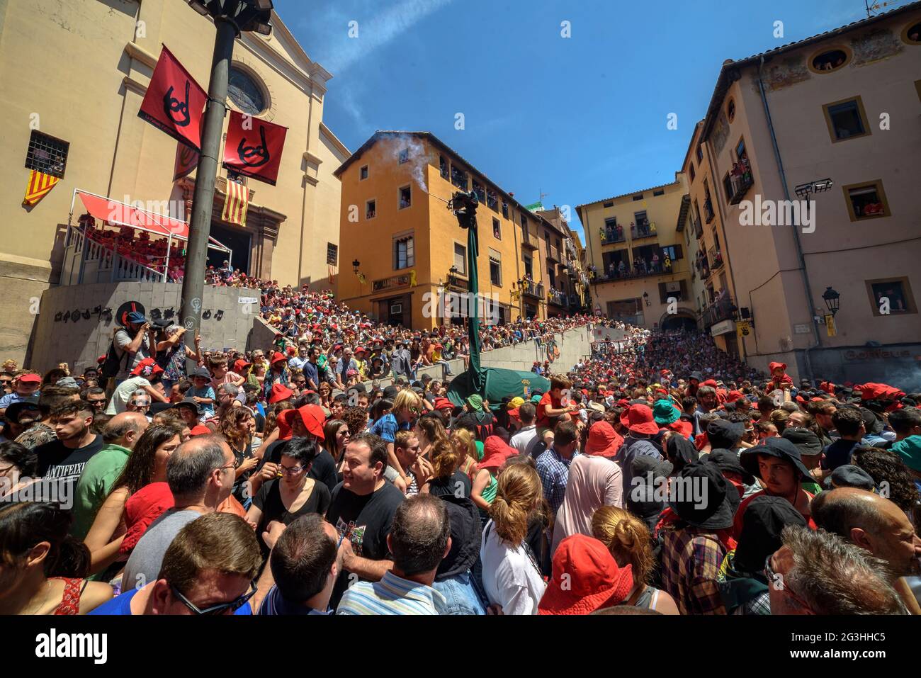 Tirabols de patum hi-res stock photography and images - Alamy