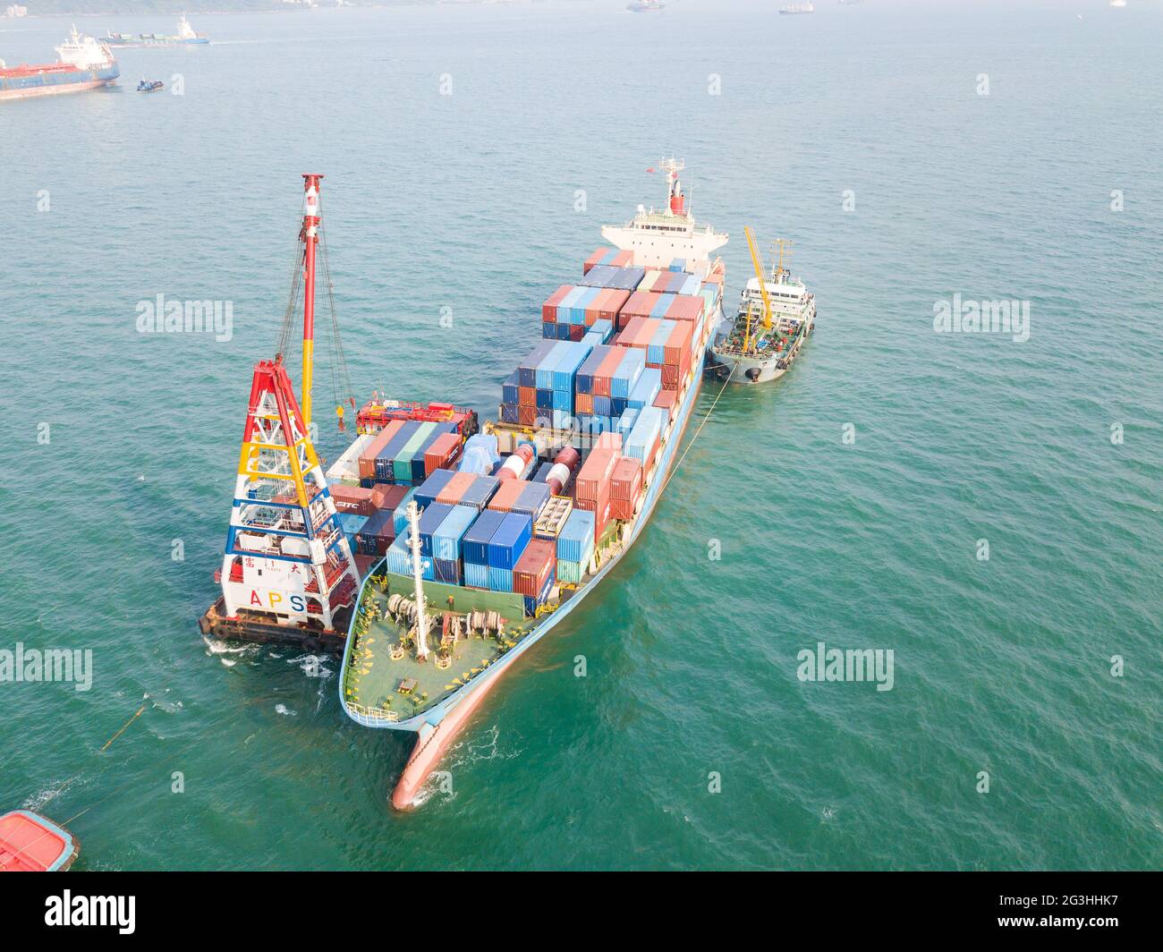 Hong Kong, China, 6 Apr 2019, A container ship is loading containers at ...