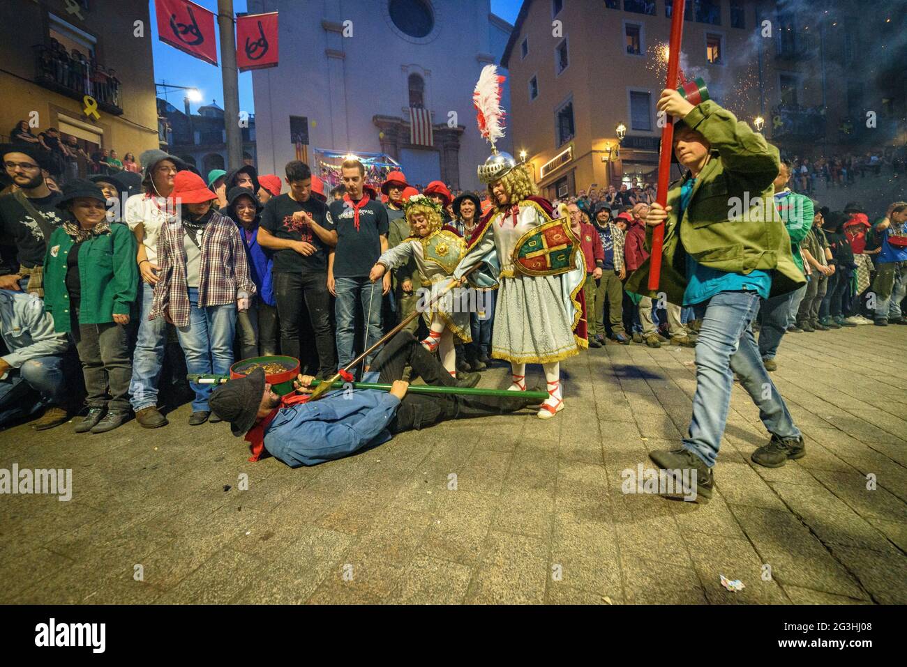 Dance of the Maces and Àngels (Angels) in the Patum de Berga festival ...