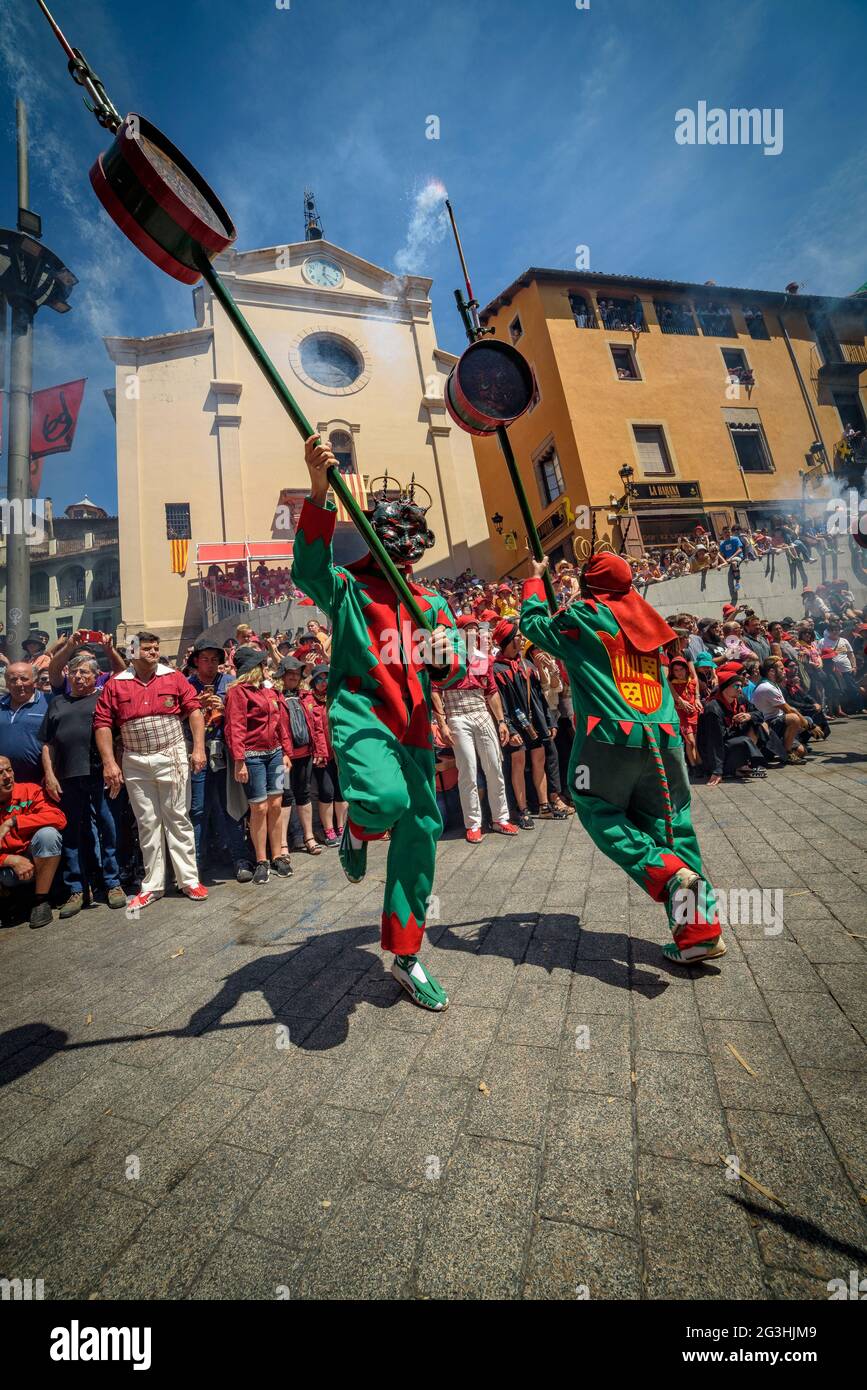 Dance of the Maces and Àngels (Angels) in the Patum de Berga festival ...
