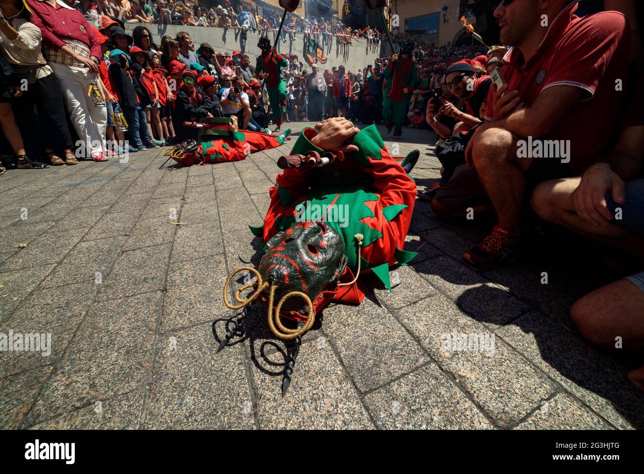 Dance of the Maces and Àngels (Angels) in the Patum de Berga festival ...