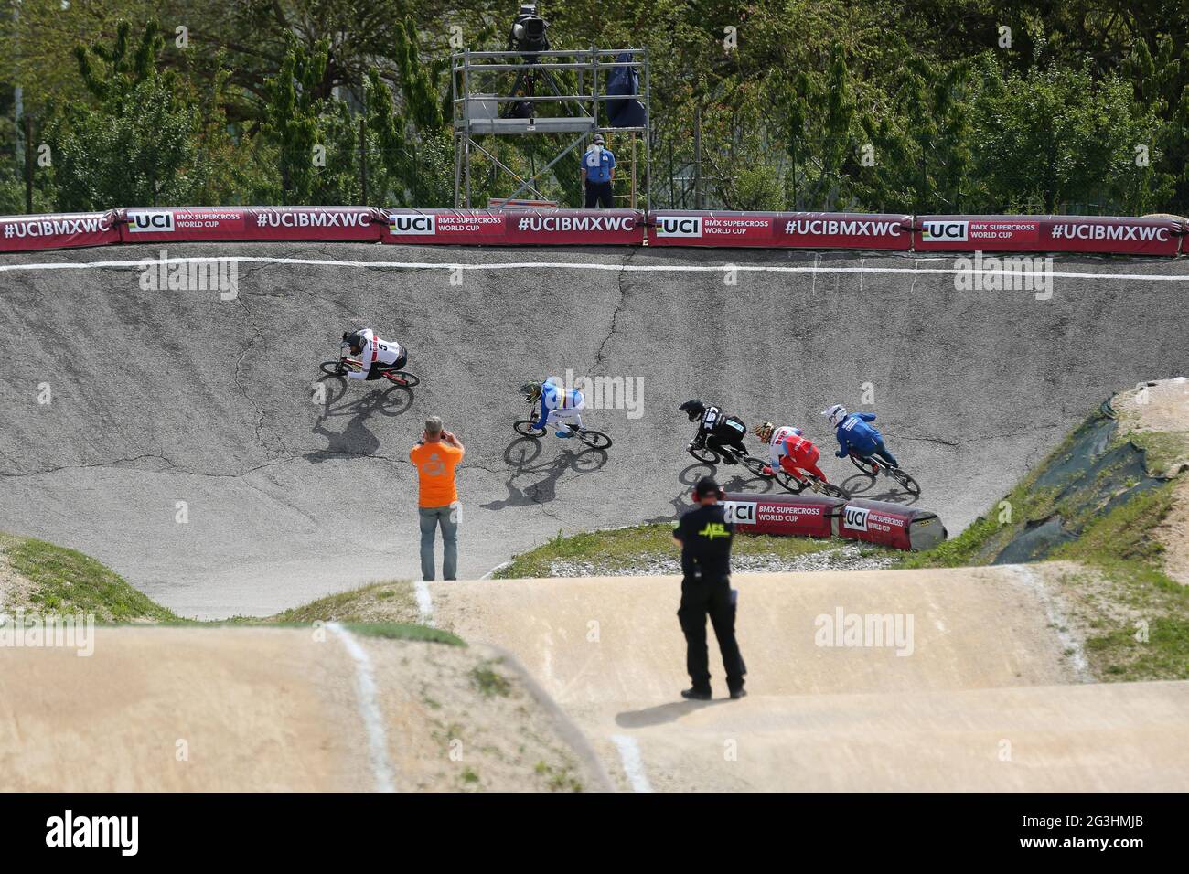 Kye white bmx hi-res stock photography and images - Alamy