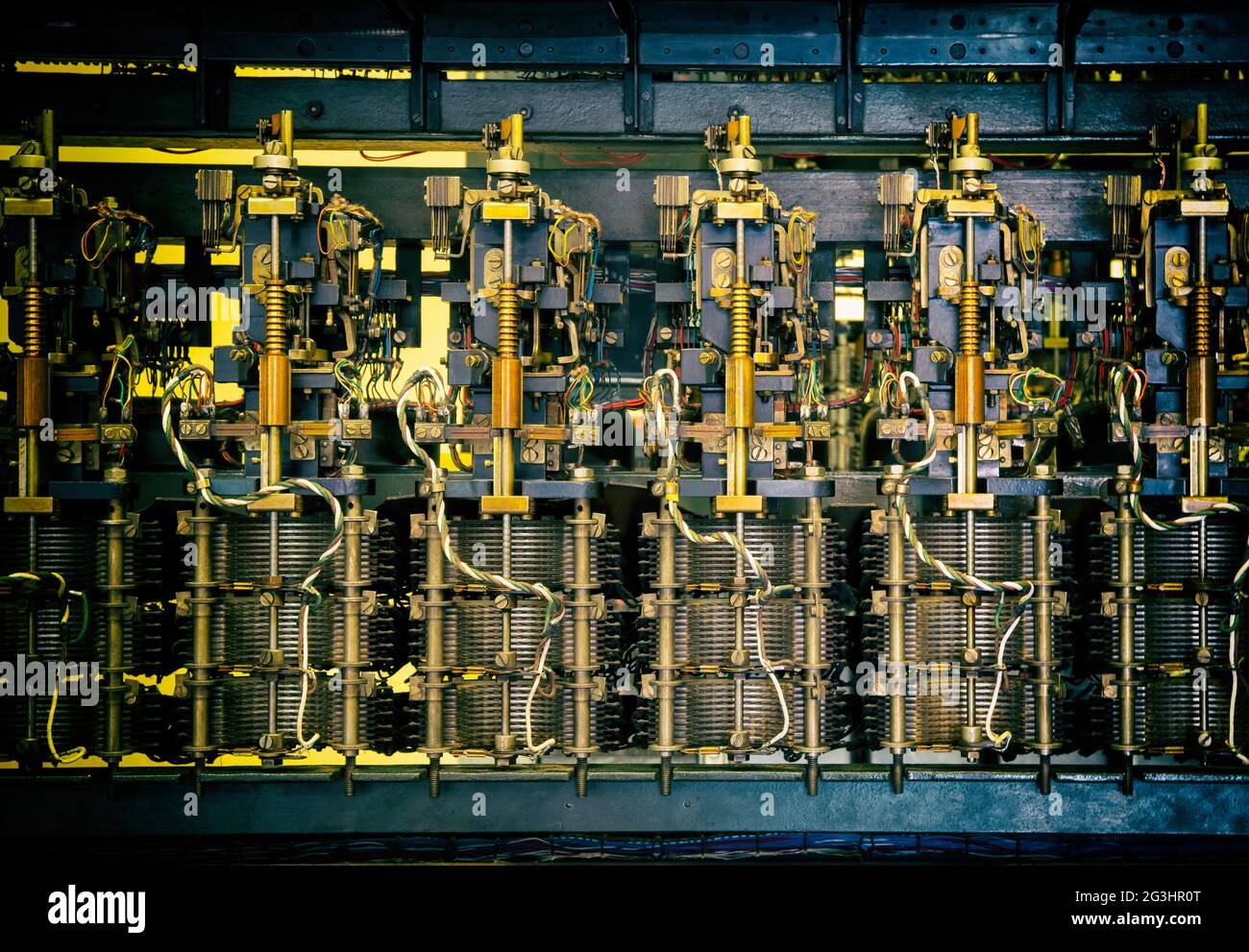 Telecommunications relays hi-res stock photography and images - Alamy