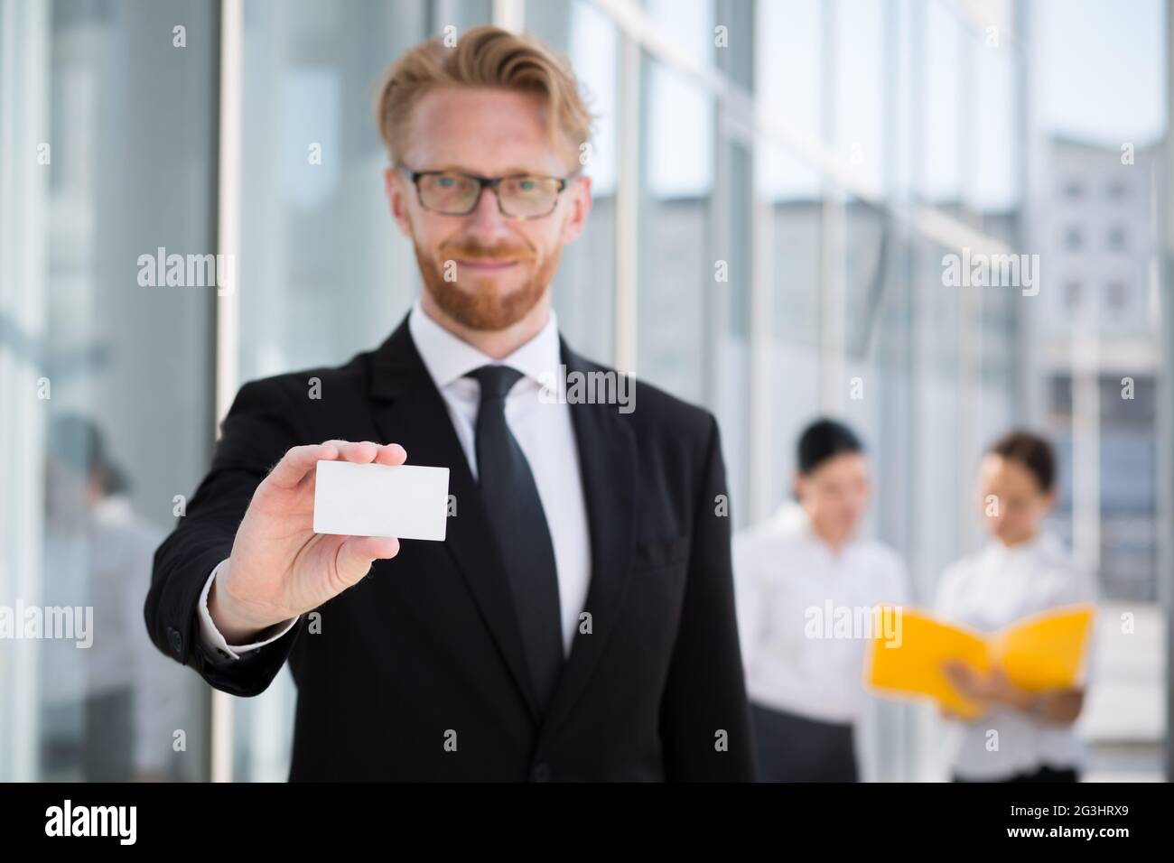 Card businessman hi-res stock photography and images - Alamy
