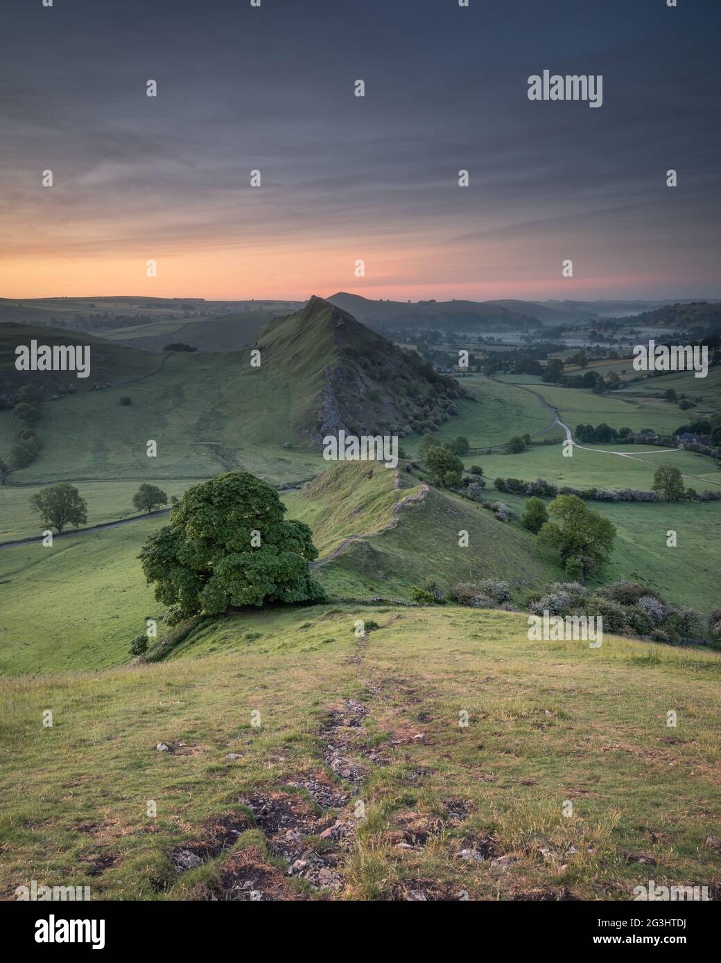 Dragon’s back peak district hi-res stock photography and images - Alamy