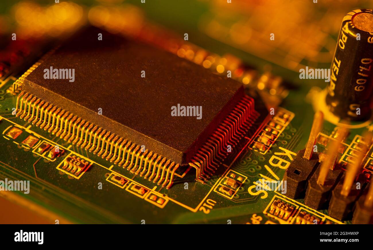 Blank computer chip closeup view of processor Stock Photo - Alamy