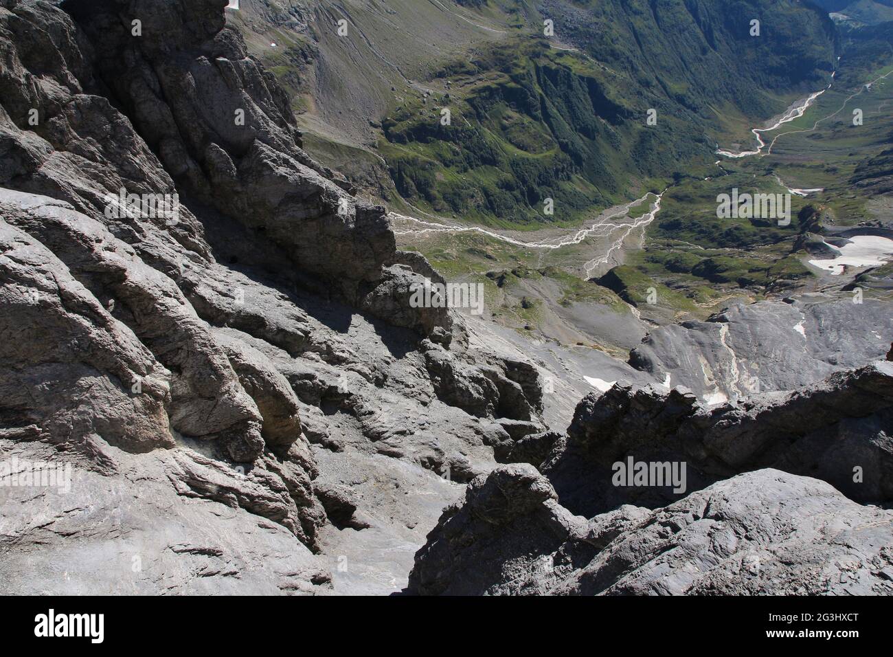 Looking down high cliff on hi-res stock photography and images - Alamy