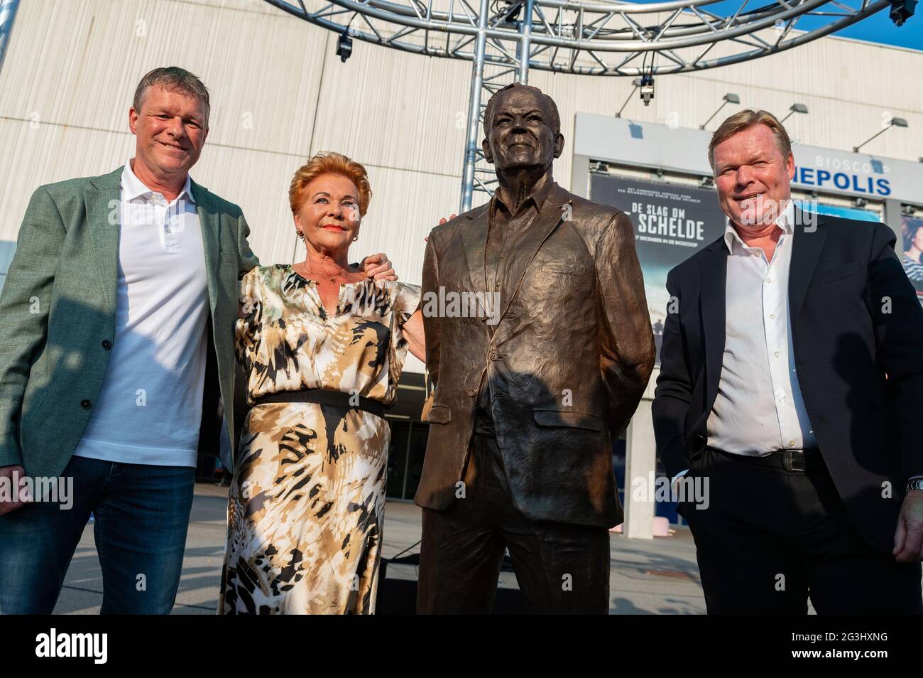 GRONINGEN, Hitachi Capital Mobility Stadium , 16-06-2021 , Revealing ...
