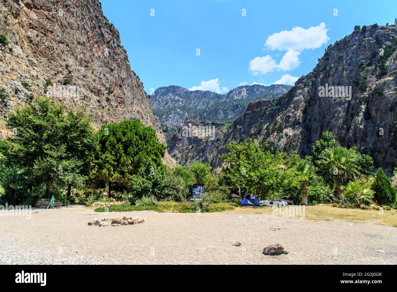 Butterfly valley scene hi-res stock photography and images - Alamy